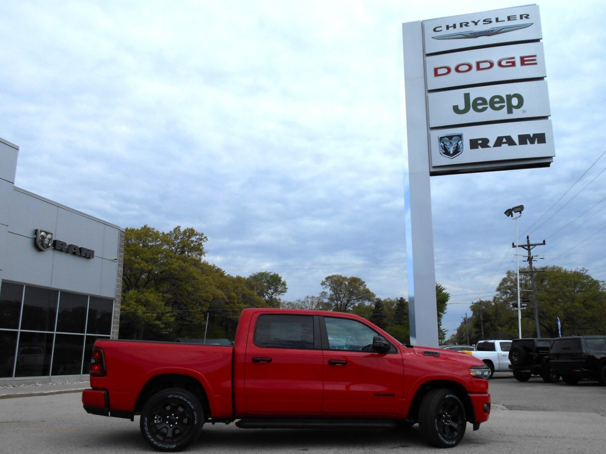 Lakeshore Chrysler Jeep Dodge | New Chrysler, Dodge, Jeep, Ram ...